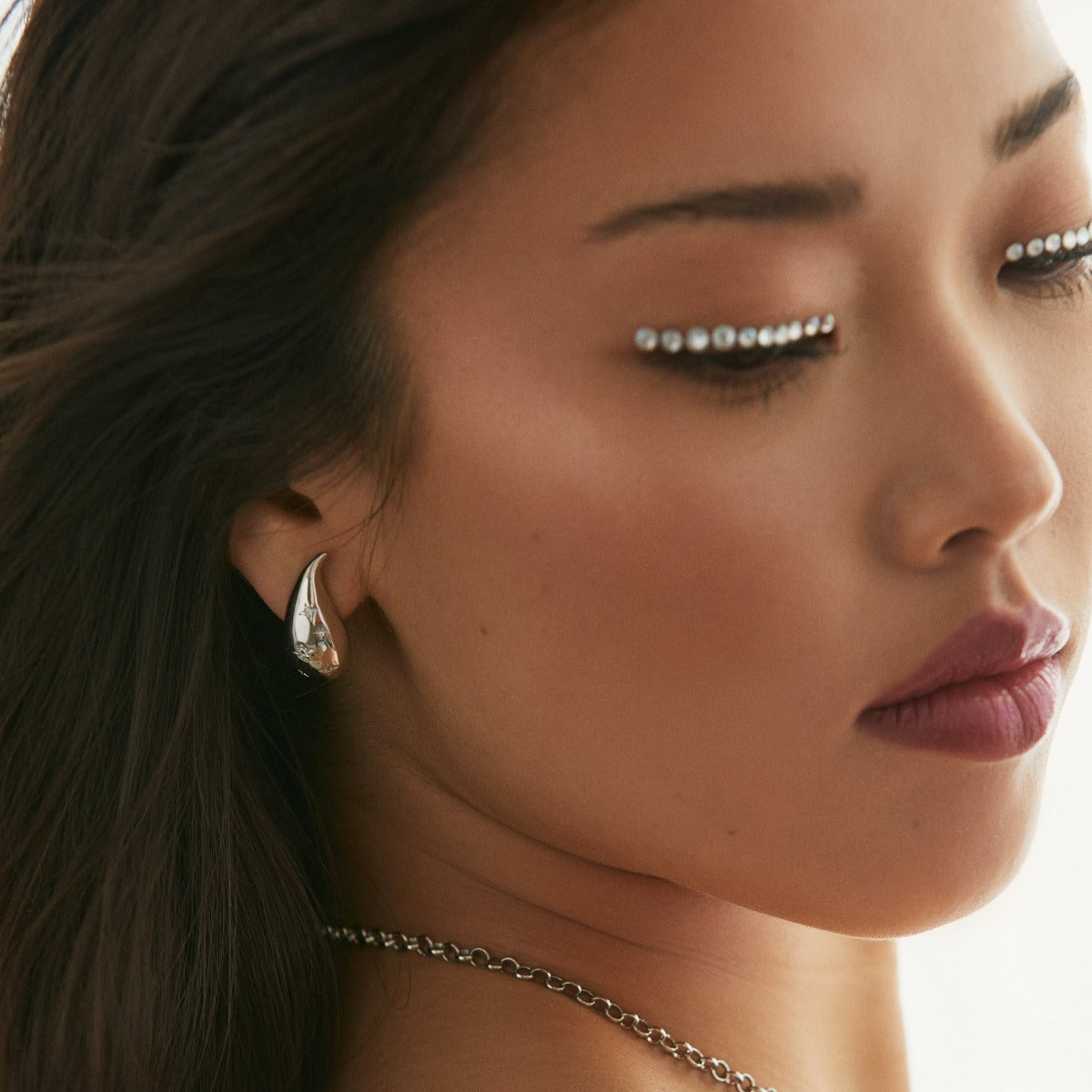 Cosmic – Elizabeth Stone